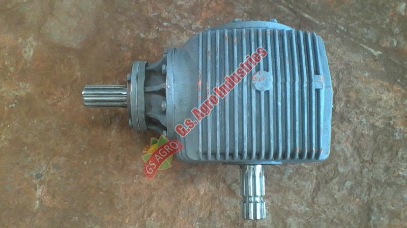 Straw Reaper Gearbox Manufacturer Supplier in Sangrur India