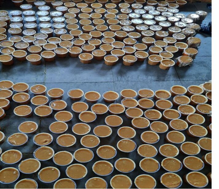 1 Kg Soft Natural Jaggery Container Exporter, Supplier from Mumbai