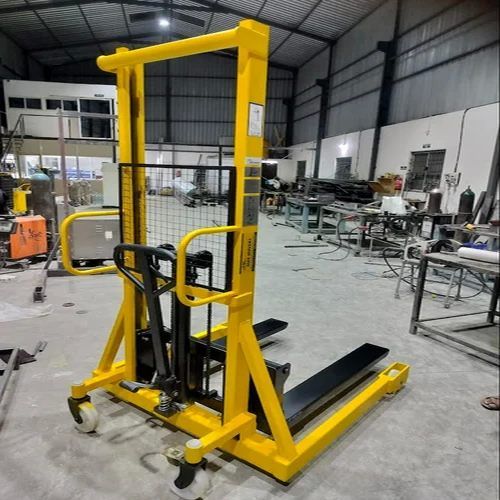 Straddle Manual Pallet Stacker Manufacturer, Supplier from Bangalore
